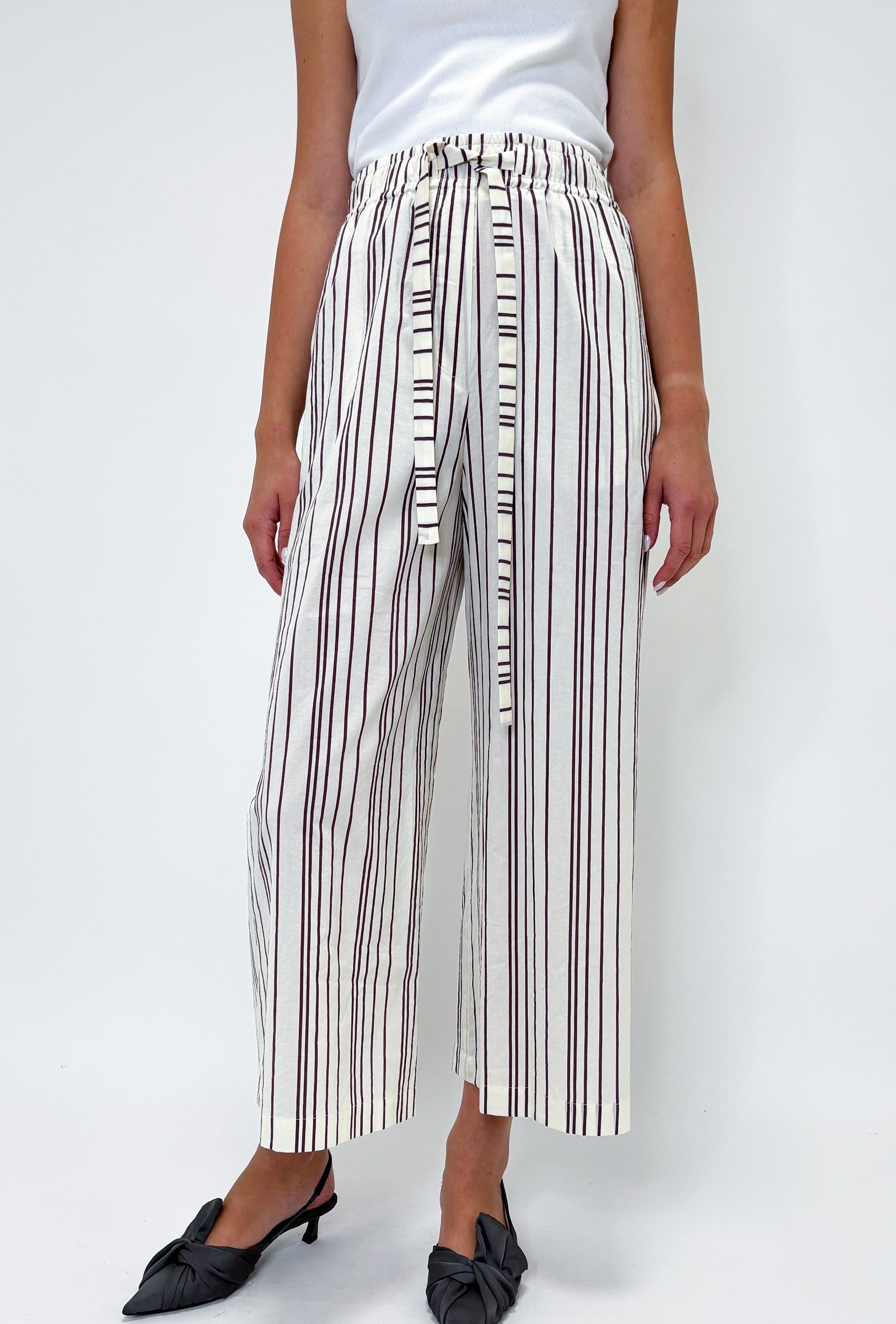 Fancy Stripe 2 Hose, Burgundy – ODEEH